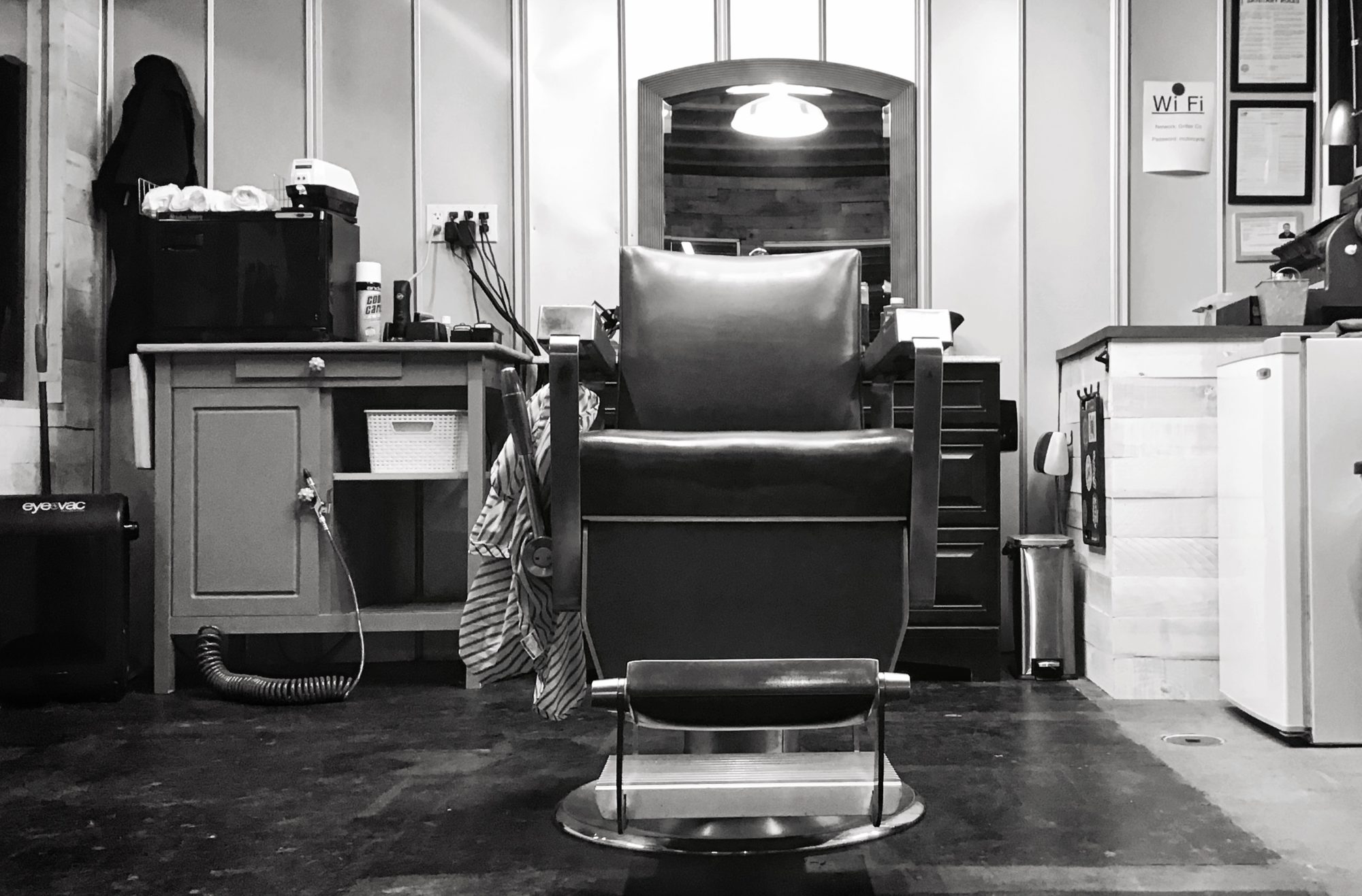Ralph’s Barber Shop – Trim & True